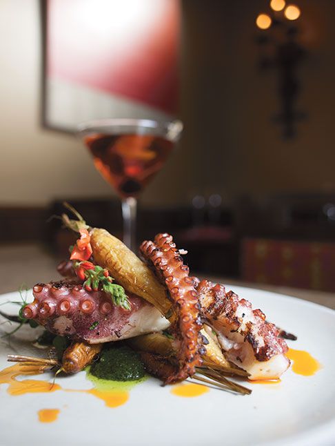 Restaurants & Outdoor Dining in Monterey, CA | Spindrift Inn