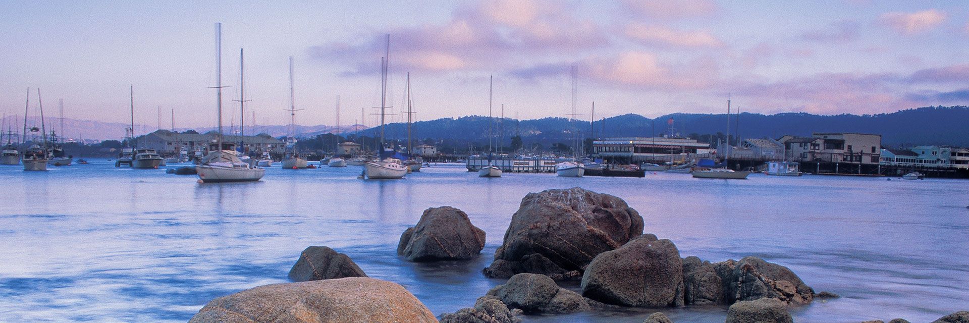 Spindrift Inn - Book Monterey Beach Hotel on Cannery Row